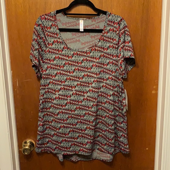 LuLaRoe | Tops | Short Sleeve Classic T With Minnie Mouse Print | Poshmark
